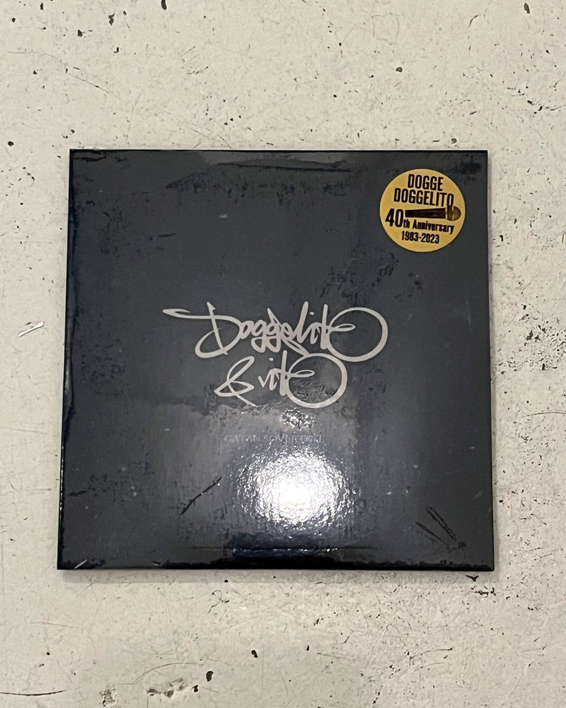 Gatan sover inte – Dogge Shoppen